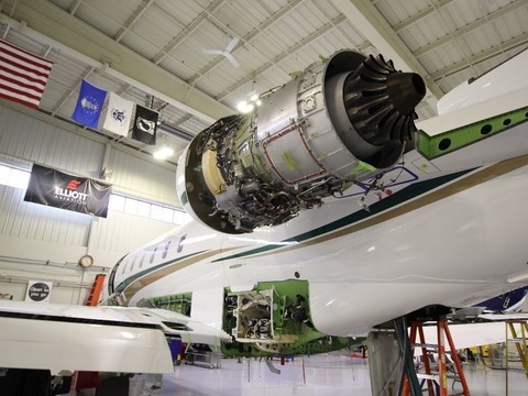 How to Avoid Long-Term Engine Maintenance Costs | AvBuyer