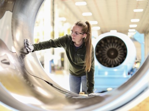How is BizJet Engine Maintenance Evolving? | AvBuyer