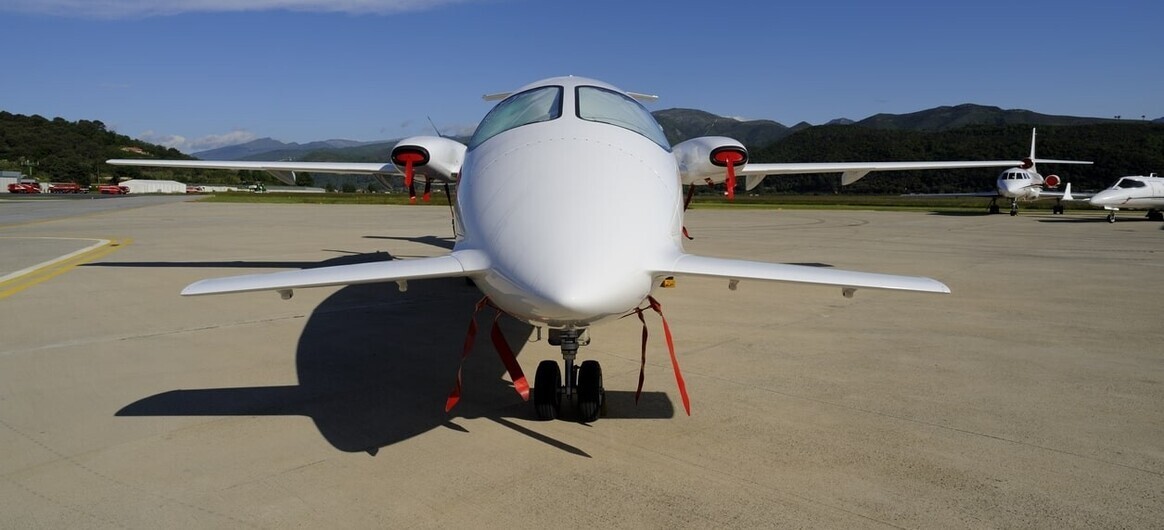 Piaggio Avanti II Turboprop Price Guide | AvBuyer