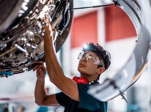 Tips on Scheduling Engine Overhauls & Inspections | AvBuyer
