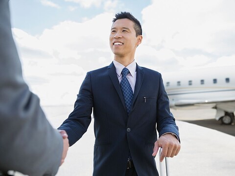Seller Tips: Negotiating Aircraft Sale Contract | AvBuyer