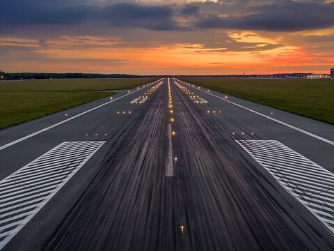 Which Airport is Best as a Base for Your Jet? | AvBuyer