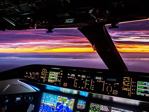 The 5 Steps to a Successful Flightdeck Upgrade | AvBuyer