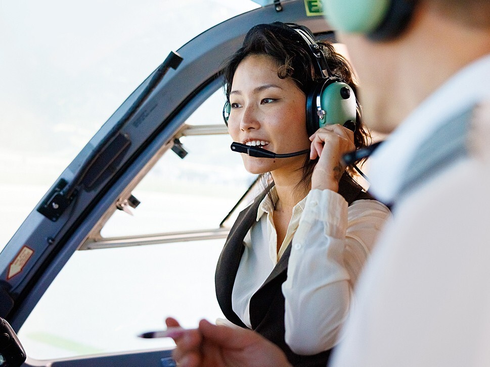 Combat Pilot Surprise & Startle Effect with CRM Training | AvBuyer
