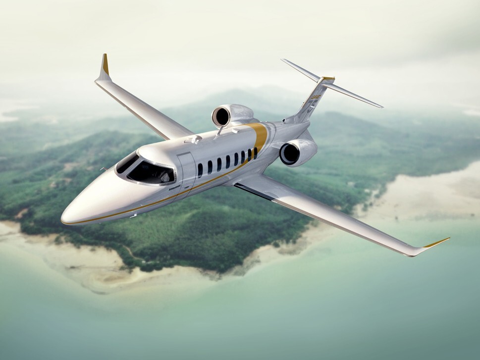 Bombardier Learjet 75 vs Cessna Citation XLS+ | AvBuyer