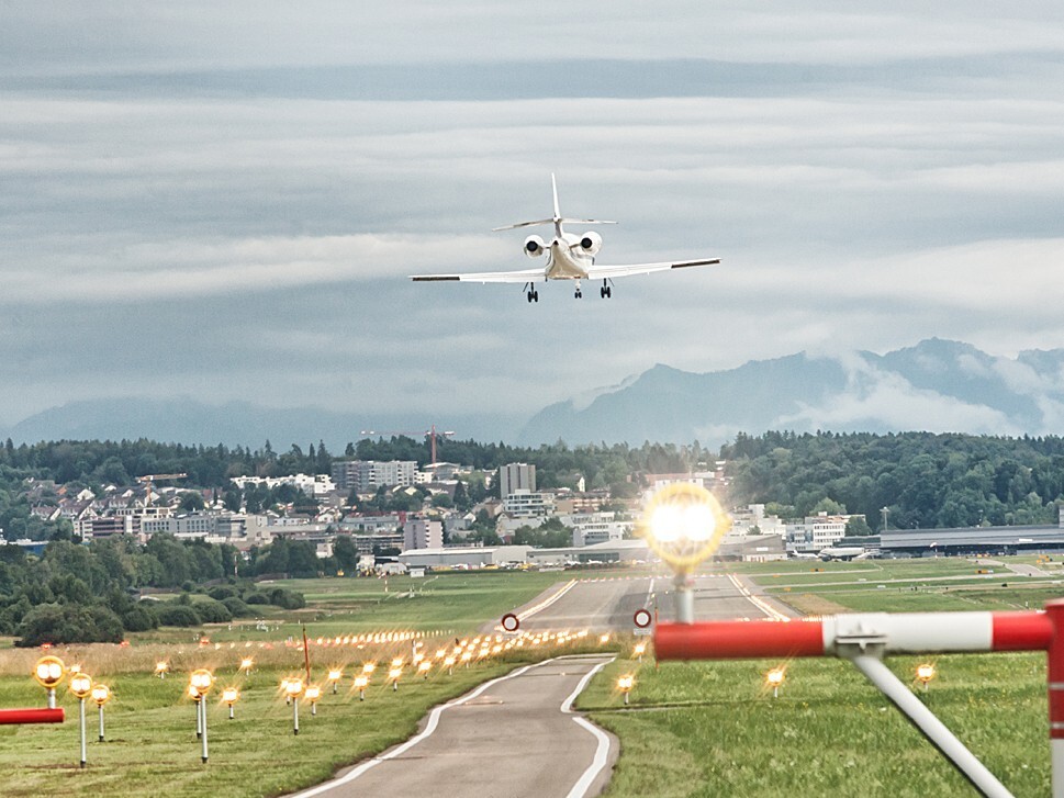 Navigating the Operational Benefits of PBN in Business Aviation | AvBuyer