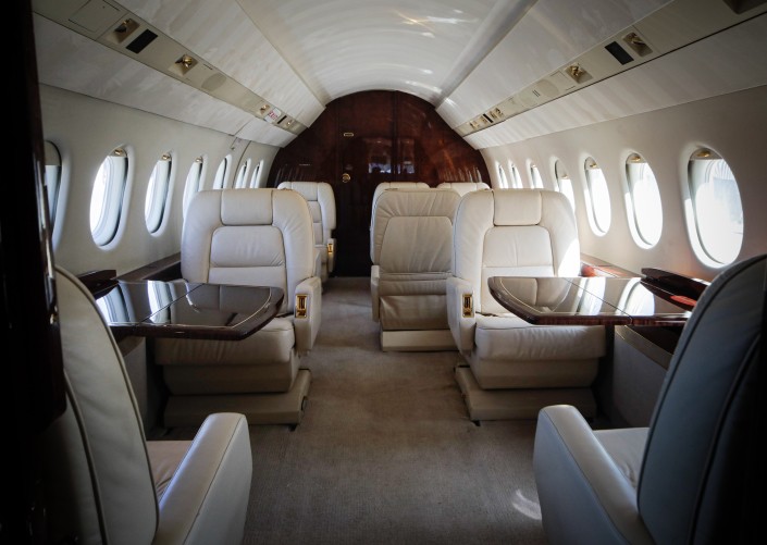 1998 Dassault Falcon 2000 For Sale | England, UK. 11137 hrs. | AvBuyer