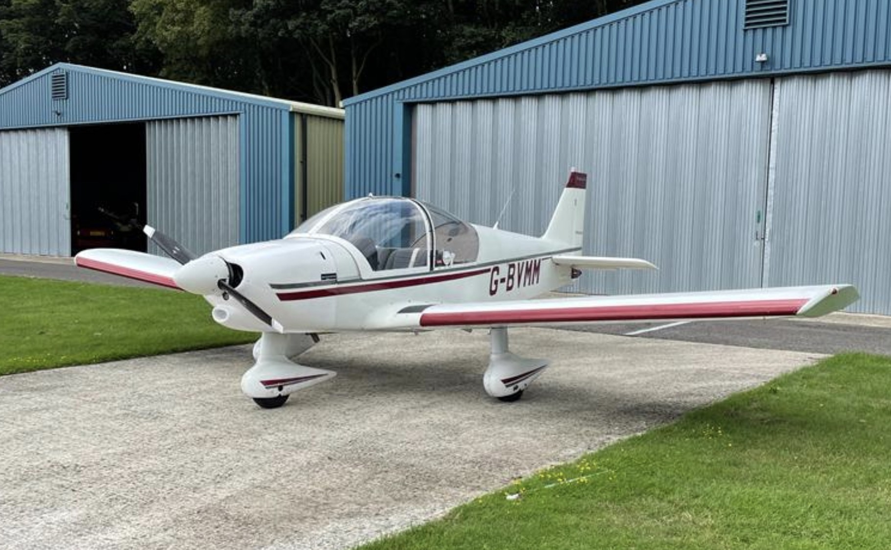 1974 Robin HR 200 For Sale | England, UK. 4004 hrs. | AvBuyer