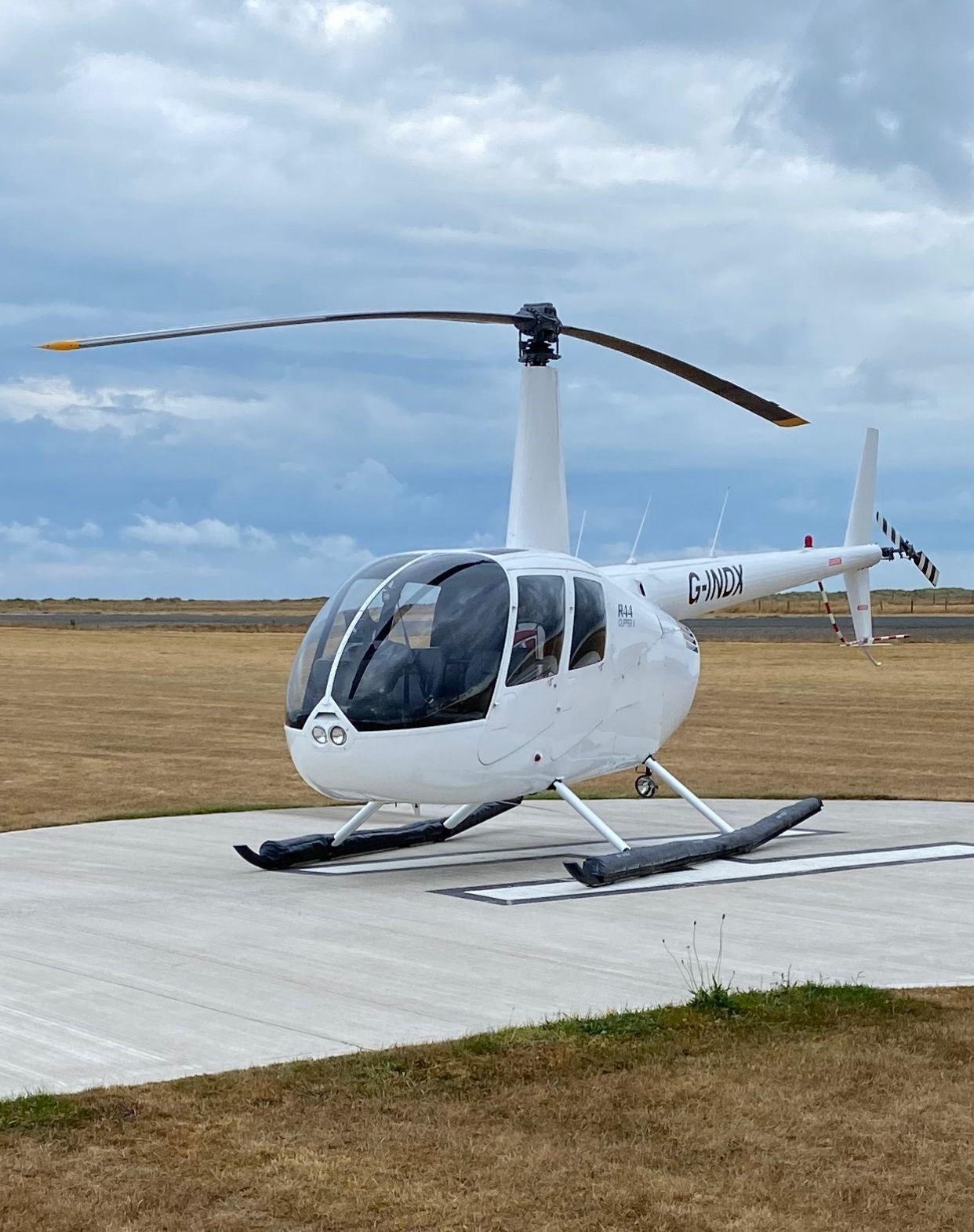 2004 Robinson R44 Clipper II For Sale in UK. | AvBuyer
