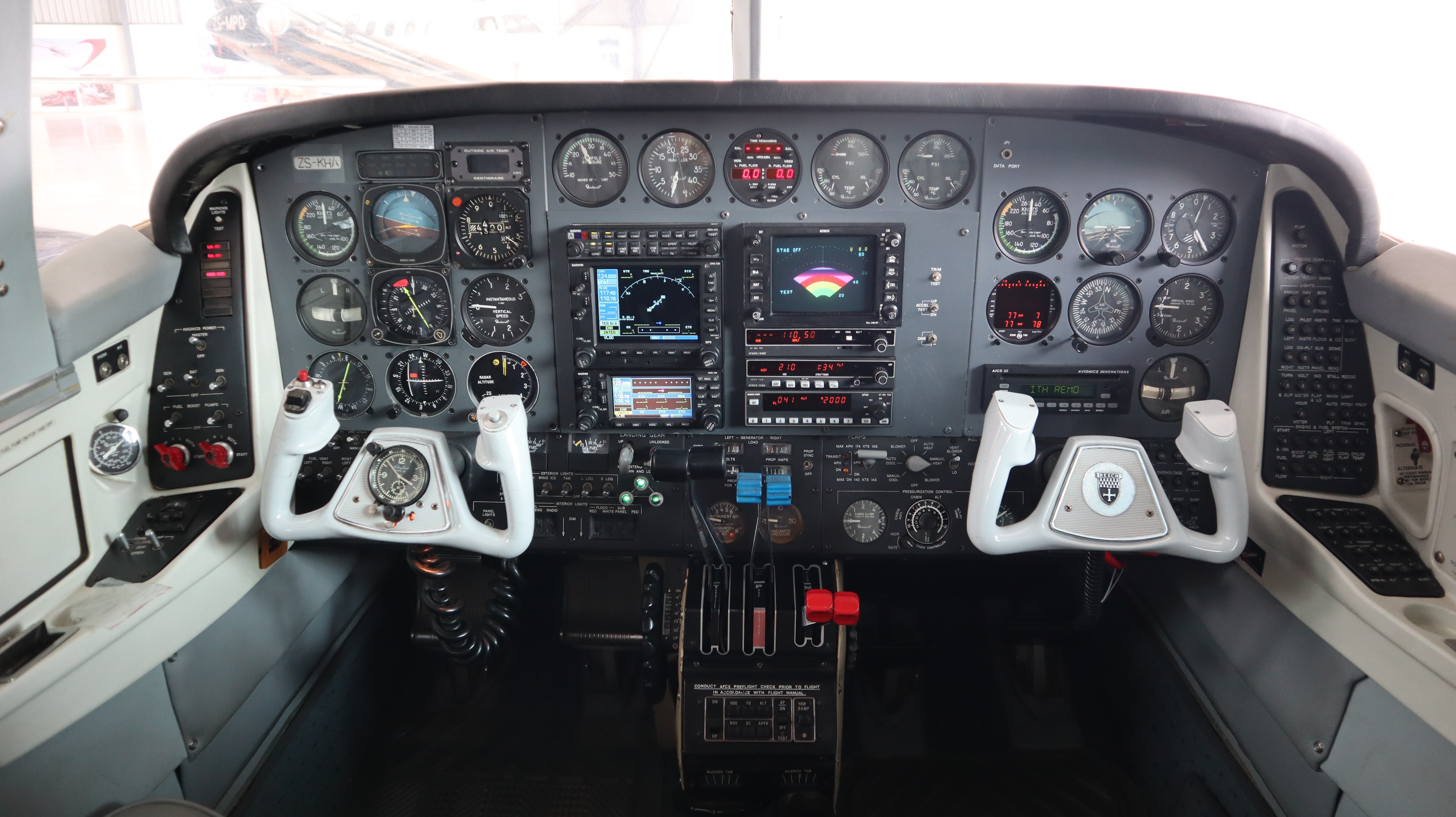 1978 Beechcraft B60 Duke For Sale | ZA. 3,450 hrs. | AvBuyer
