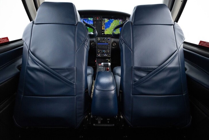 Cirrus Sr20 Interior