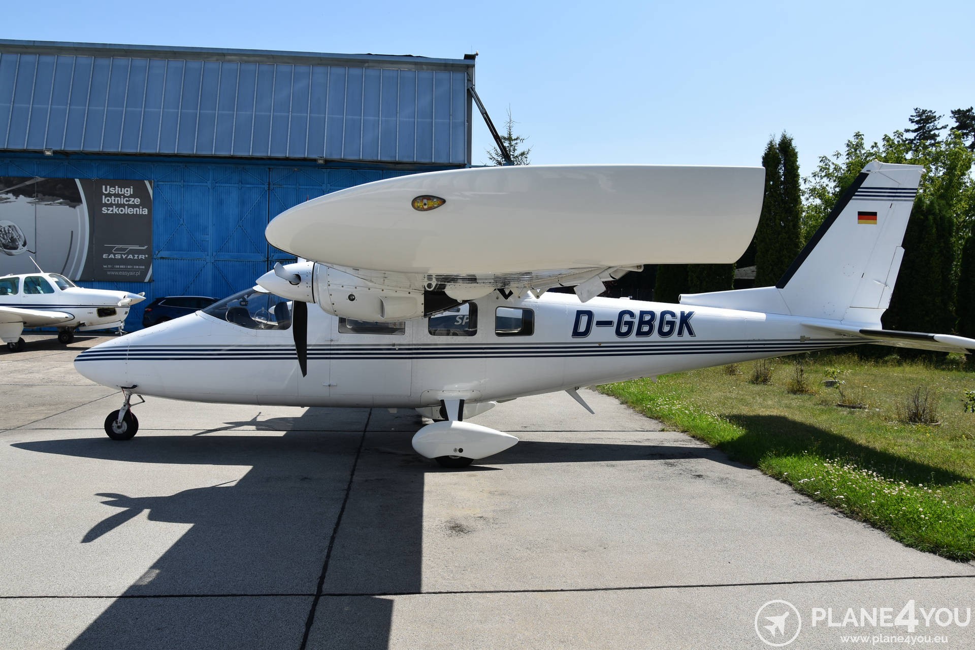 1982 Vulcanair P68C For Sale | Poland. 178 hrs. | AvBuyer