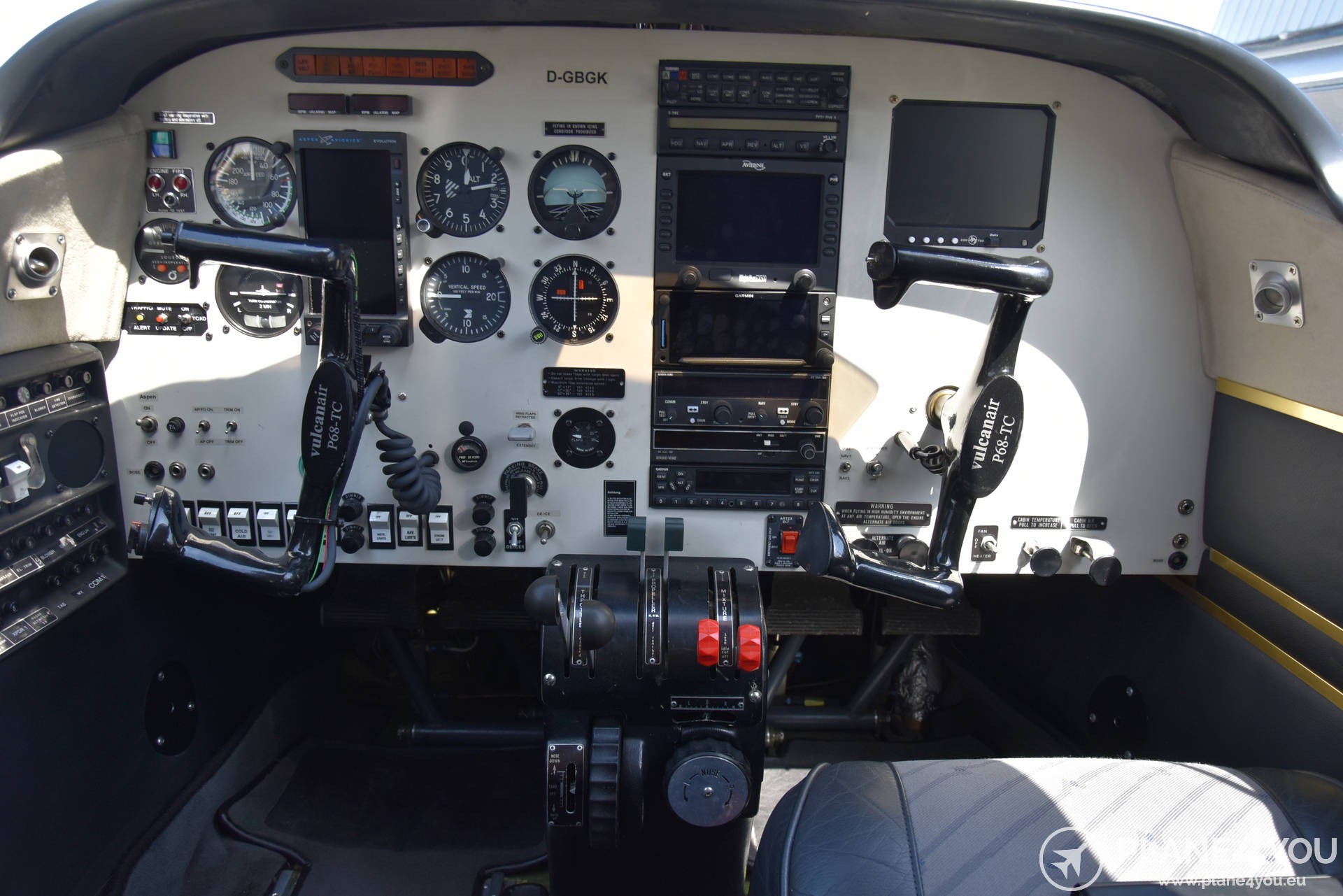 1982 Vulcanair P68C For Sale | Poland. 178 hrs. | AvBuyer