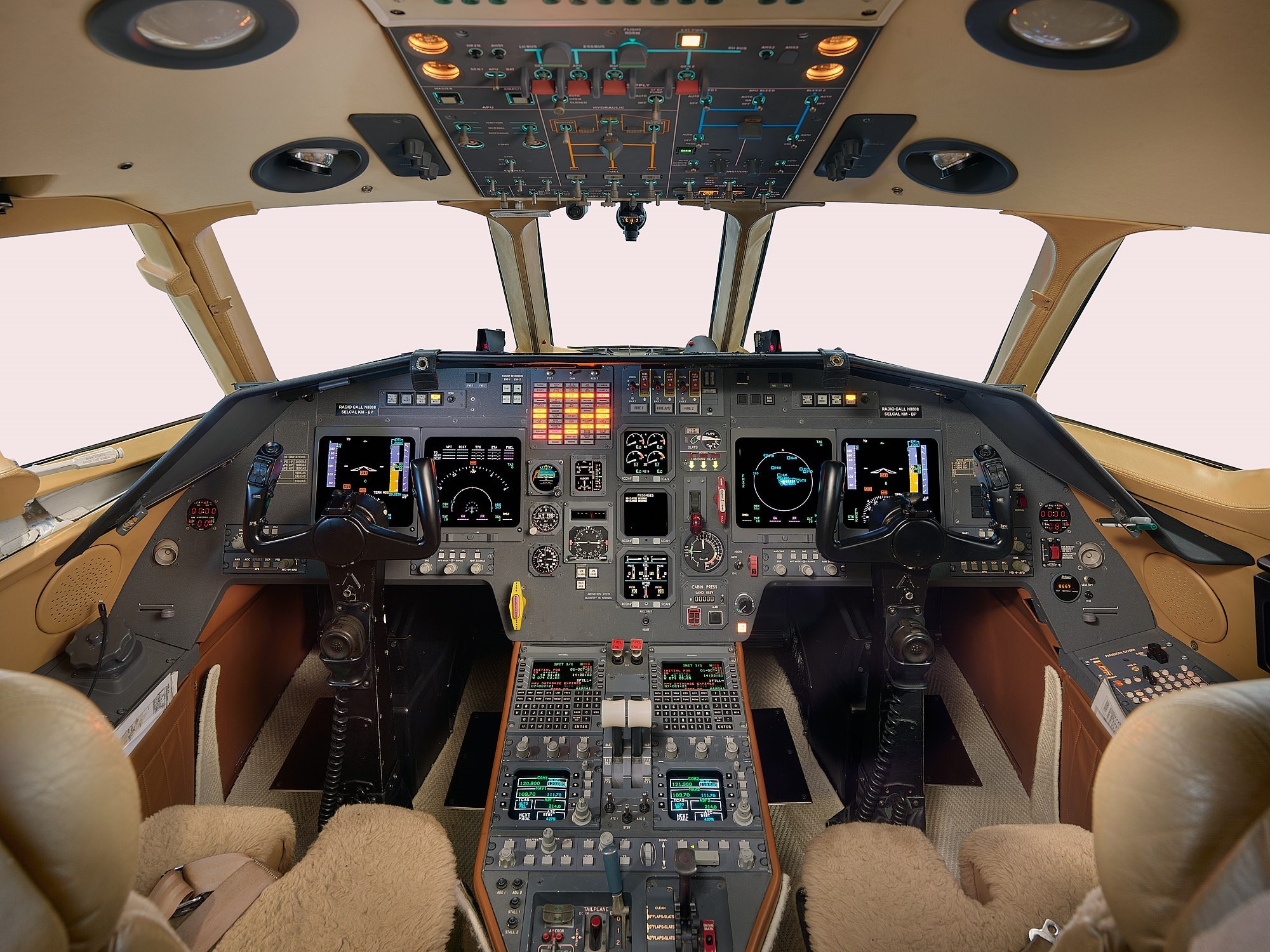 1996 Dassault Falcon 2000 For Sale | CH. 7985 hrs. | AvBuyer