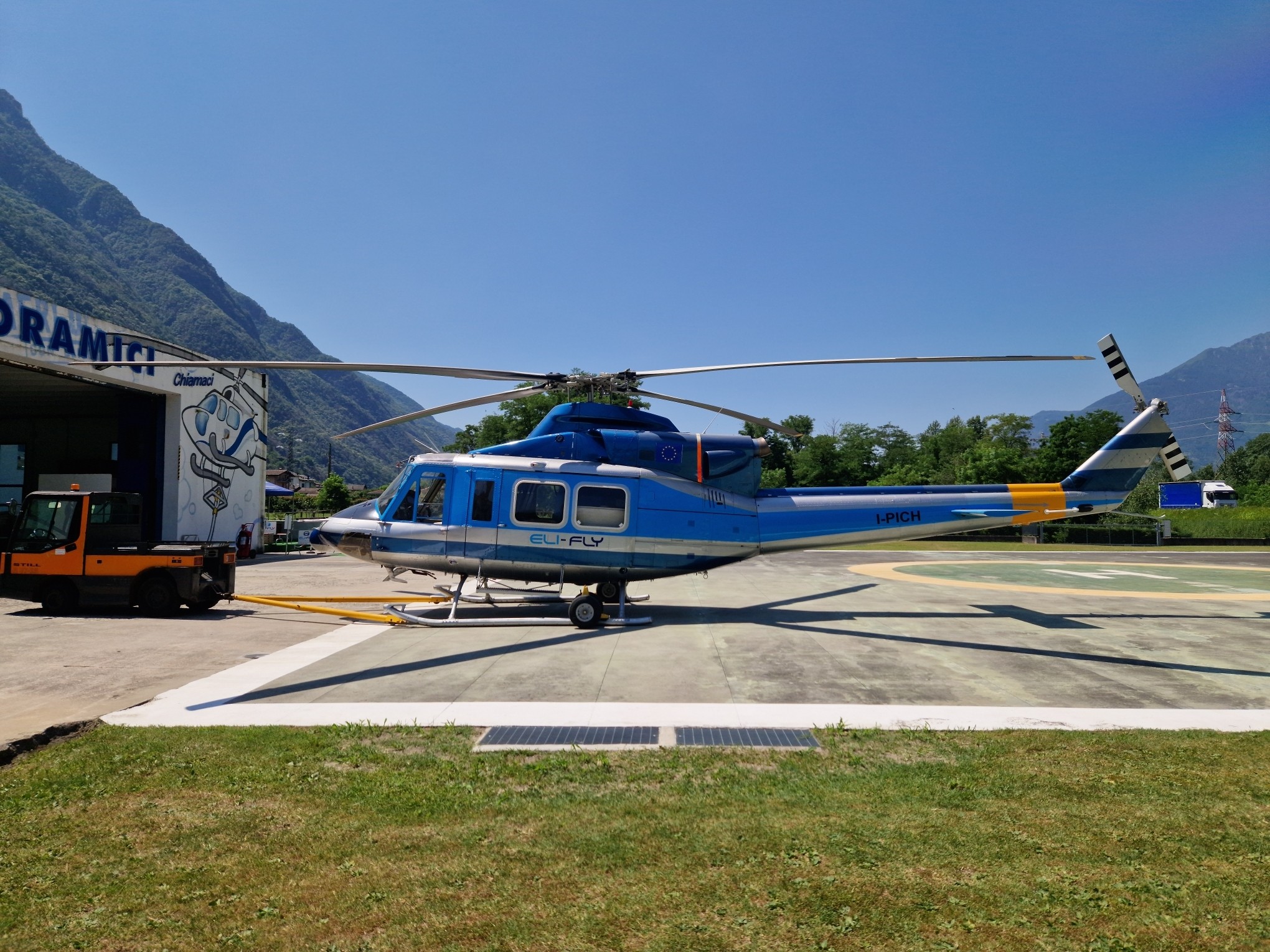 Bell 412 For Sale | Italy. 7330 hrs. | AvBuyer