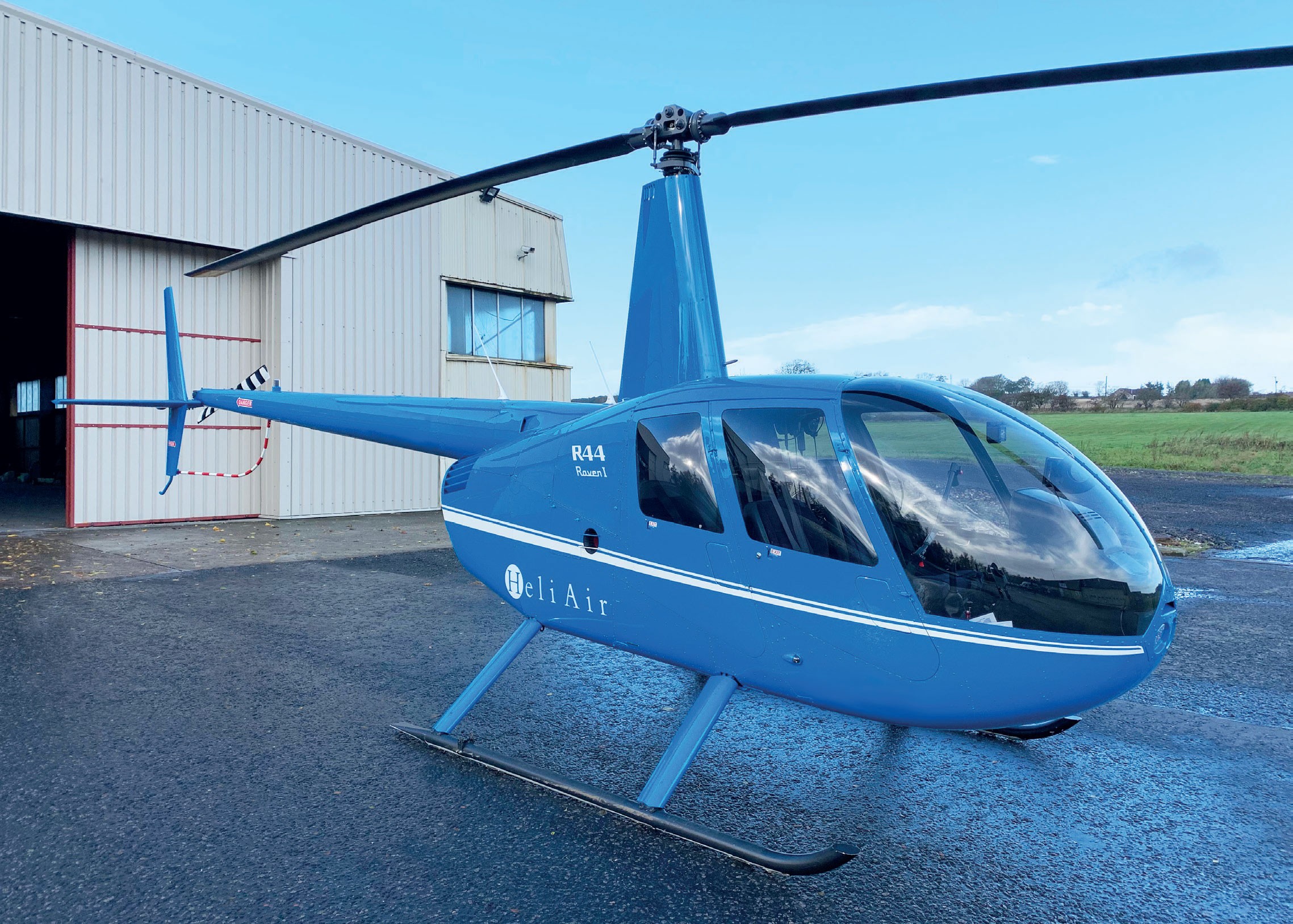 2016 Robinson R44 Raven I For Sale | England, UK. 1080 | AvBuyer