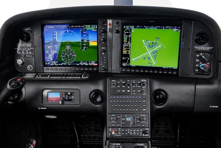 Cirrus Sr22t Cockpit