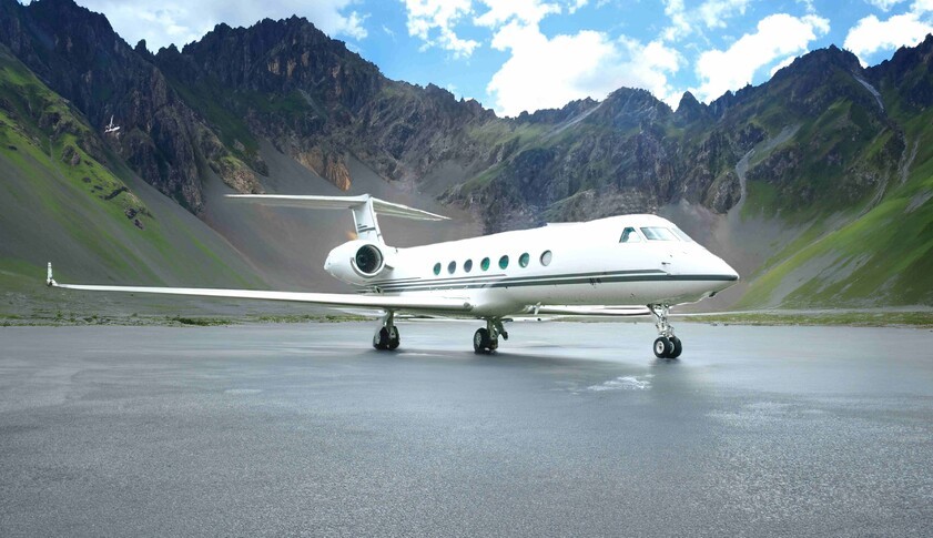 2018 Gulfstream G550 For Sale | England, UK. 800 hrs. | AvBuyer