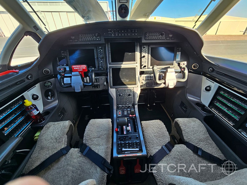 2009 Pilatus PC-12 NG For Sale | ZA. 3894 hrs. | AvBuyer