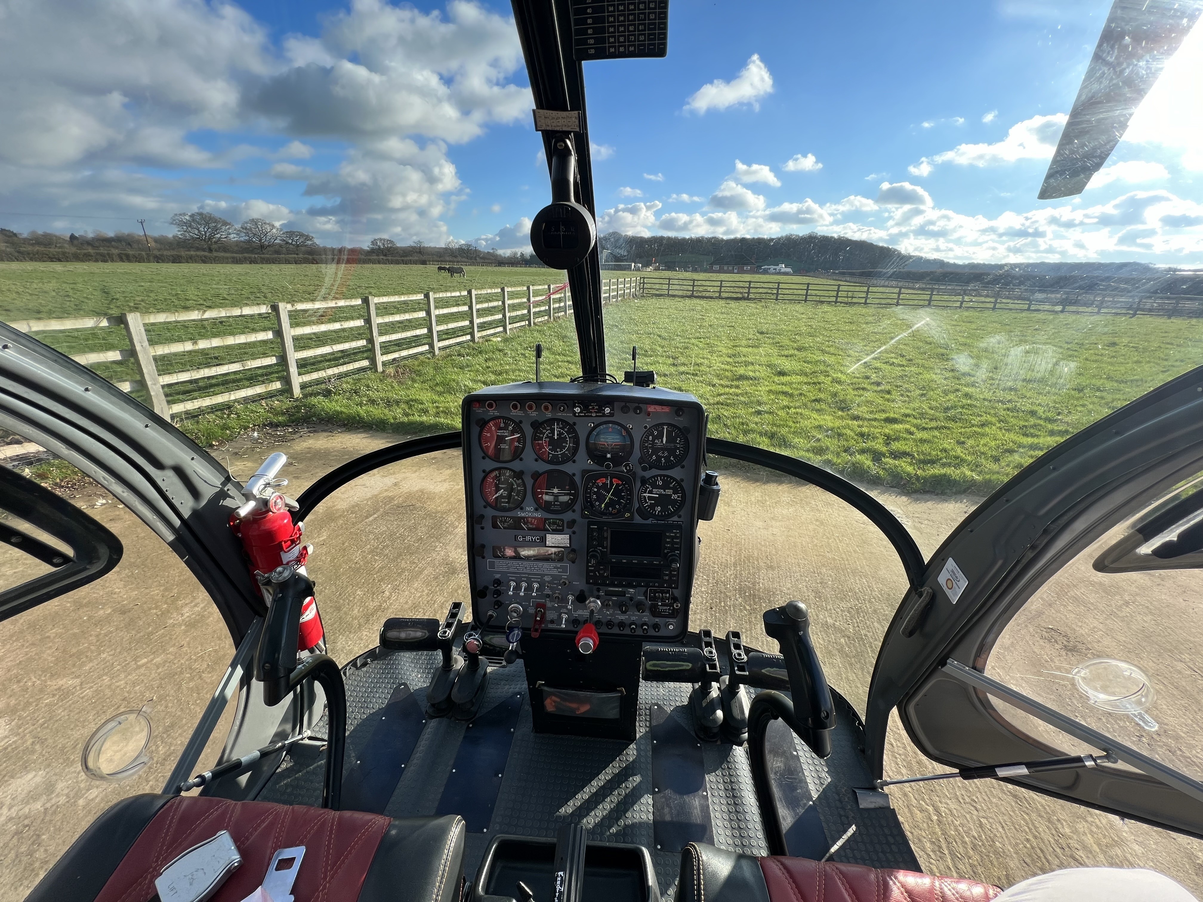 2004 Schweizer 300CBi For Sale | England, UK. 2426 hrs. | AvBuyer