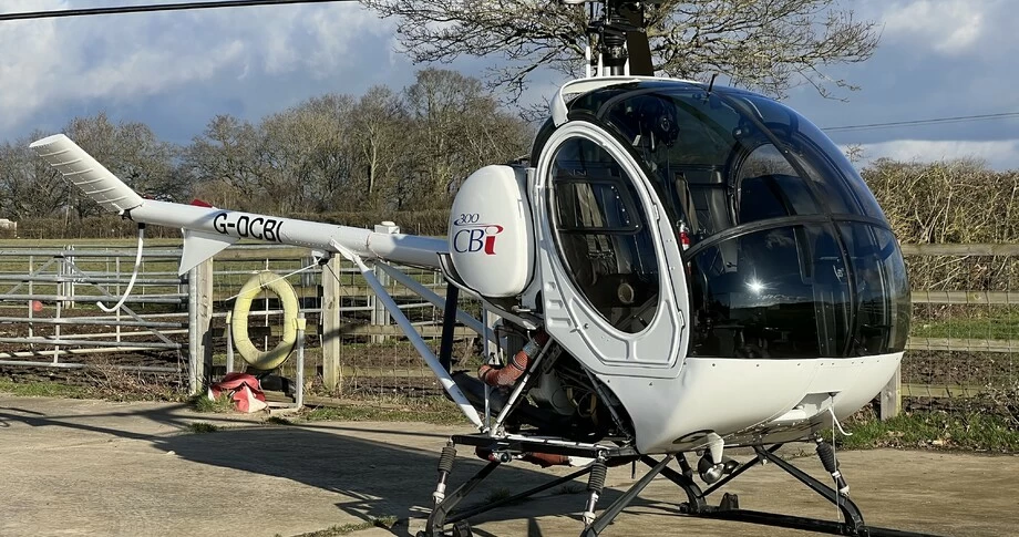 2007 Schweizer 300CBi For Sale | England, UK. 1970 hrs. | AvBuyer