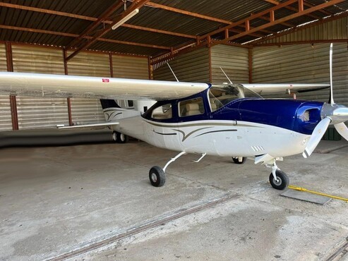 1975 Cessna 210 For Sale | ZA. 2210 | AvBuyer