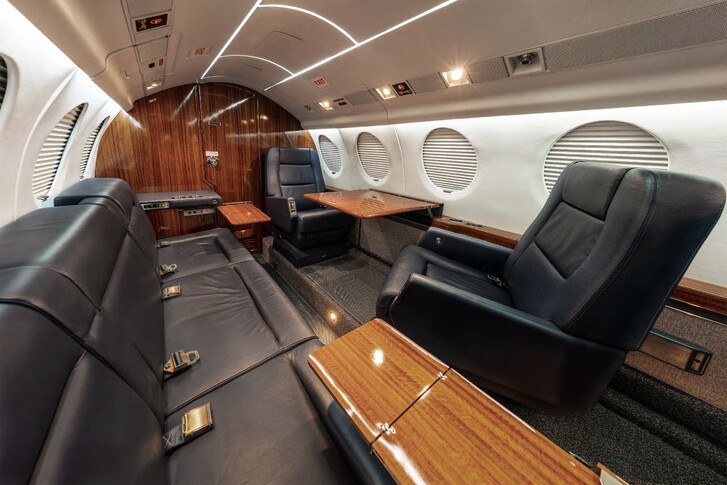 1989 Dassault Falcon 50 For Sale | Canada. 11007.1 hrs. | AvBuyer