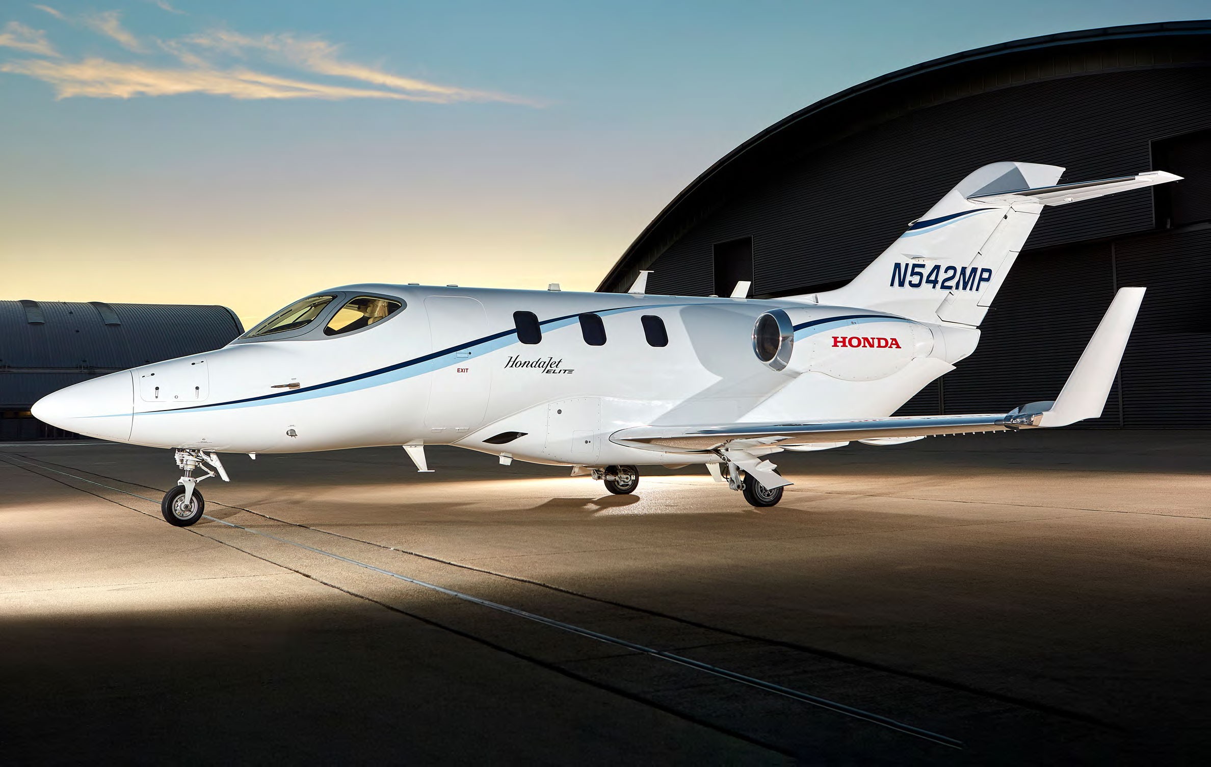 2019 Honda HondaJet Elite For Sale | England, UK. 1296 hrs. | AvBuyer