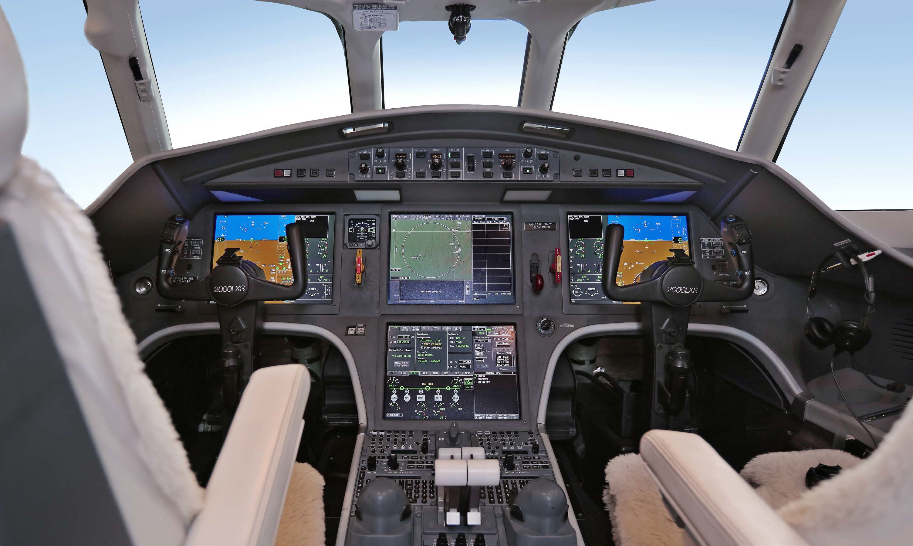 Dassault Falcon 2000LXS Jets Worldwide | AvBuyer