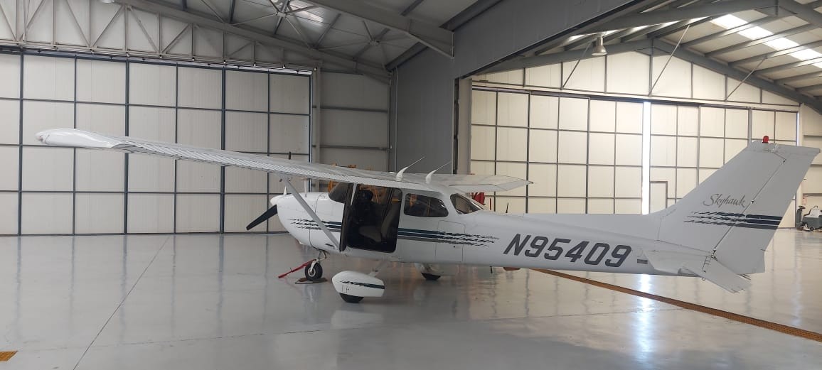 1998 Cessna 172 For Sale | Greece. 4021 hrs. | AvBuyer