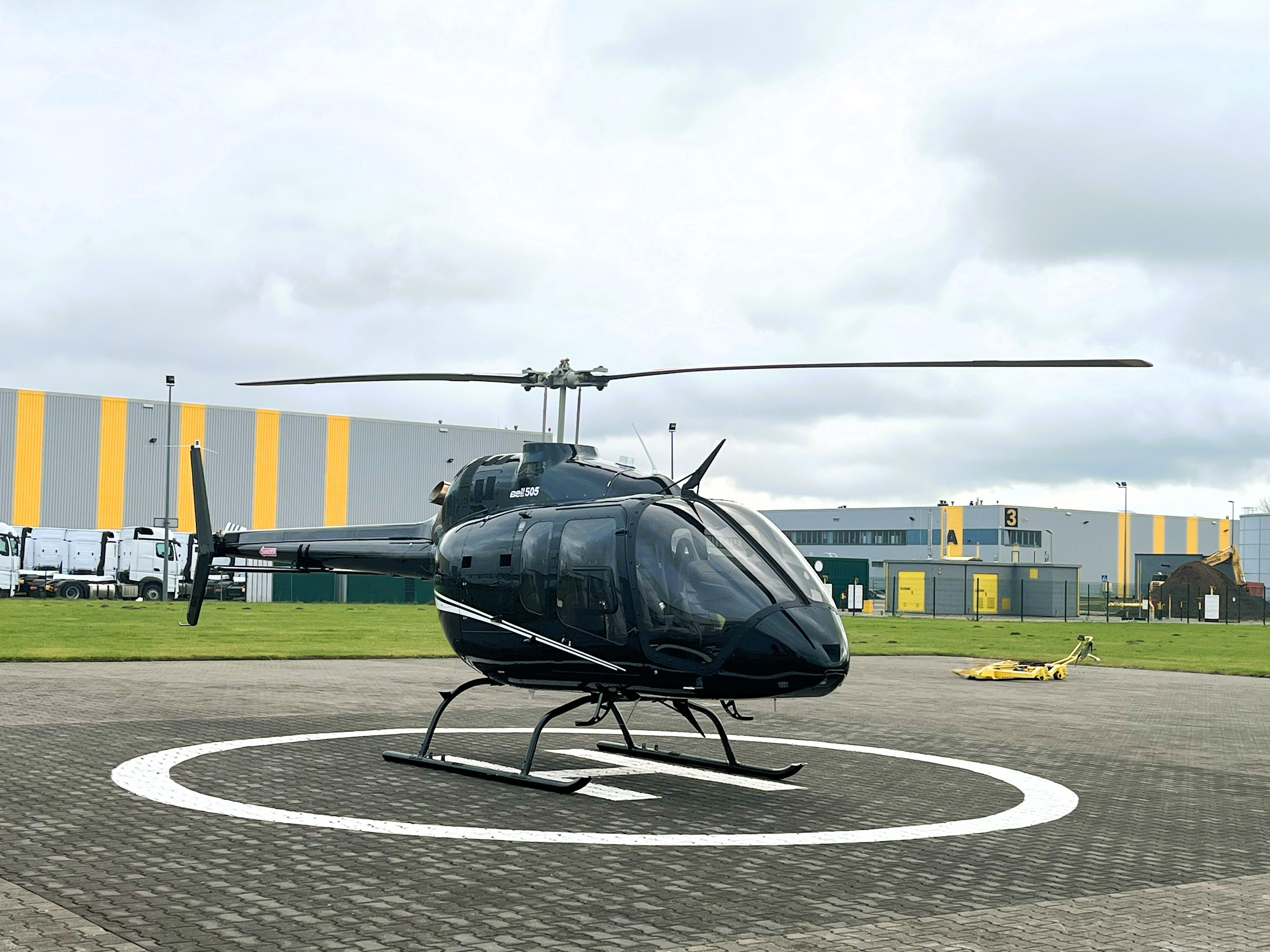 Bell 505 Jetranger X Helicopters for Sale | AvBuyer