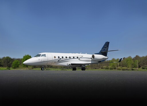 Gulfstream G200 Private Jet Price Guide | AvBuyer