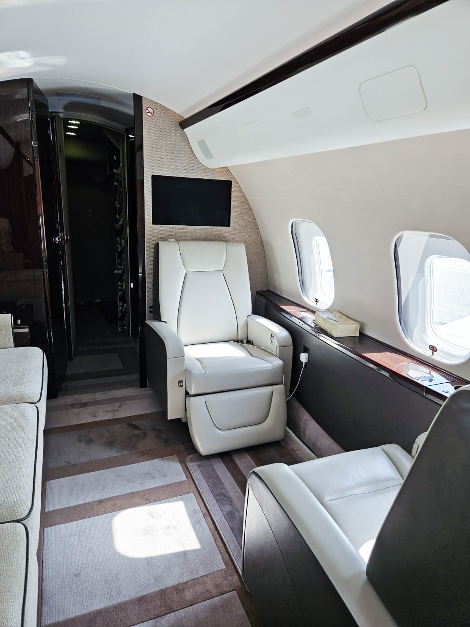 Bombardier Global 5000 Jets for Sale Worldwide | AvBuyer