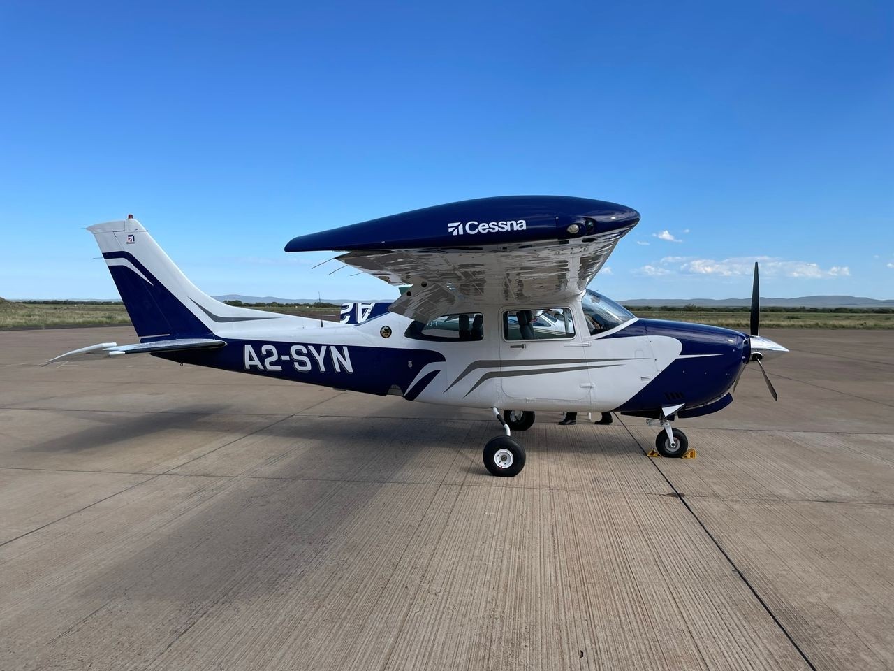 1980 Cessna 210 For Sale | ZA. 5280 hrs. | AvBuyer