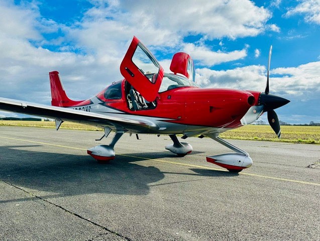 2021 Cirrus SR22T G6 GTS For Sale | England, UK. 360 hrs. | AvBuyer