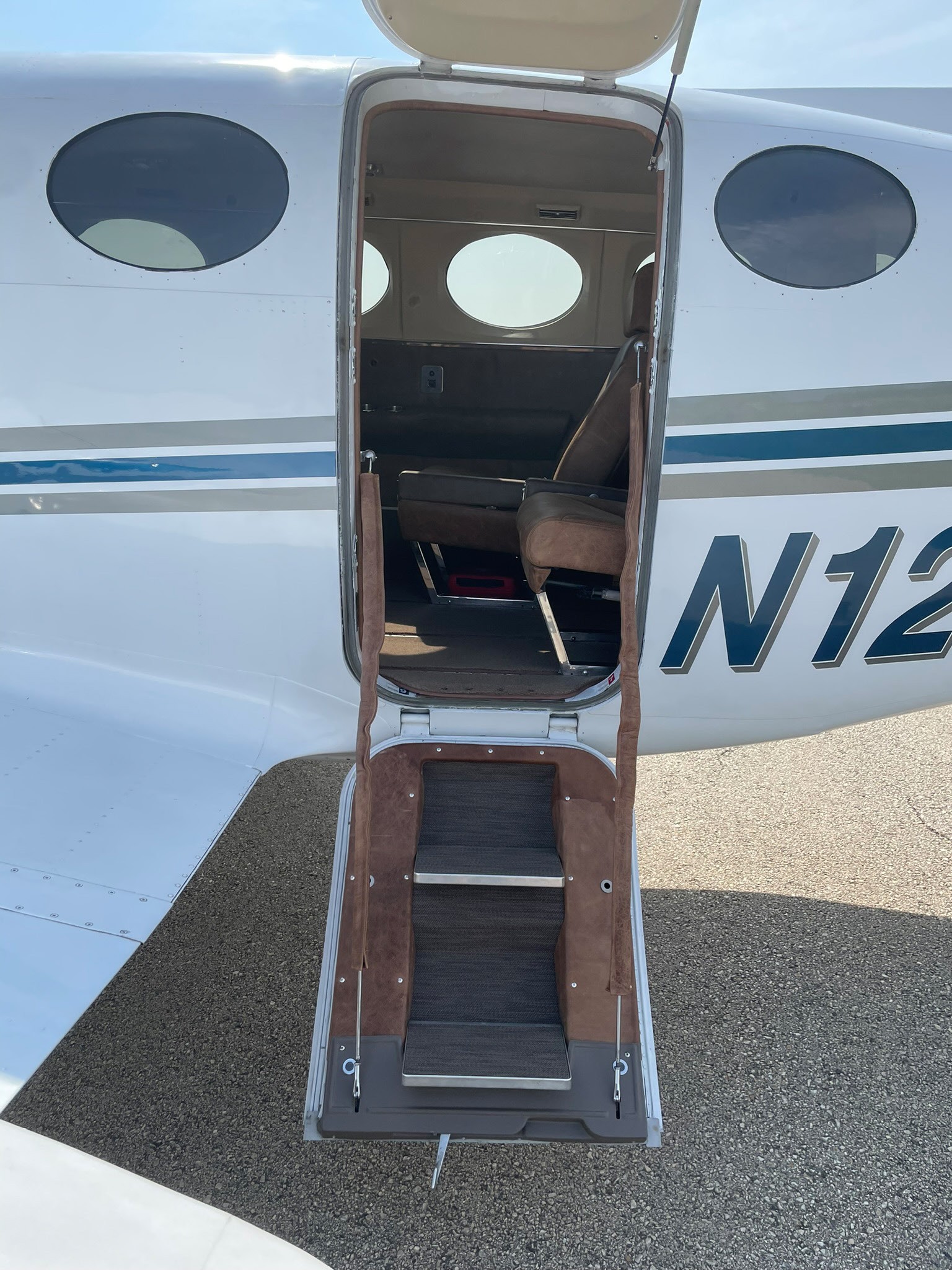 1978 Cessna 421 C For Sale | MN, US. 6484.3 hrs. | AvBuyer