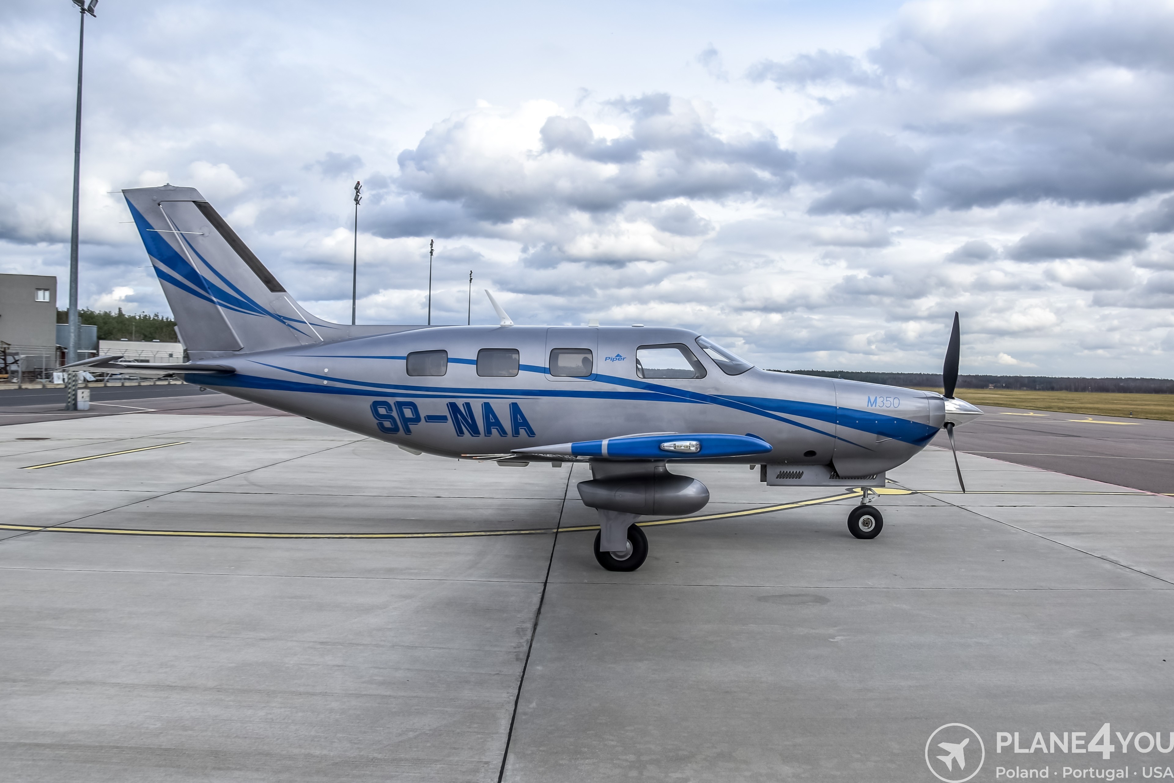 2020 Piper M350 For Sale | Poland. 660 hrs. | AvBuyer