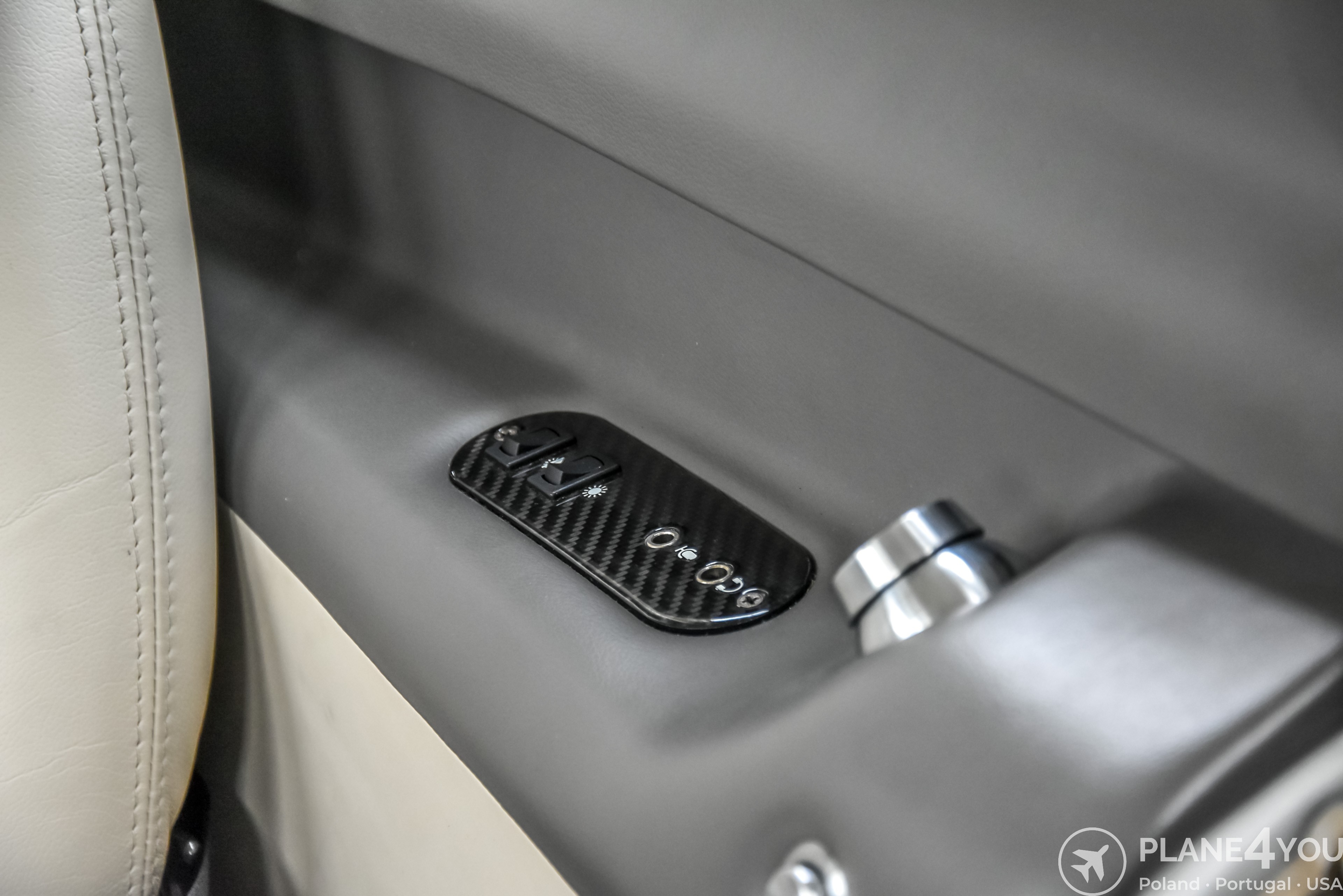 2020 Piper M350 For Sale | Poland. 660 hrs. | AvBuyer