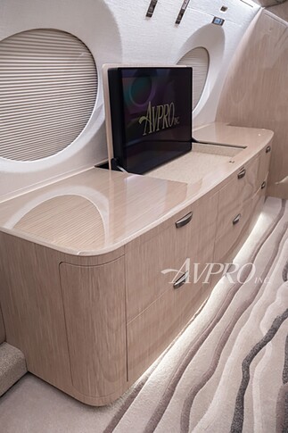 2019 Gulfstream G600 For Sale | OR, US. 2105 hrs. | AvBuyer