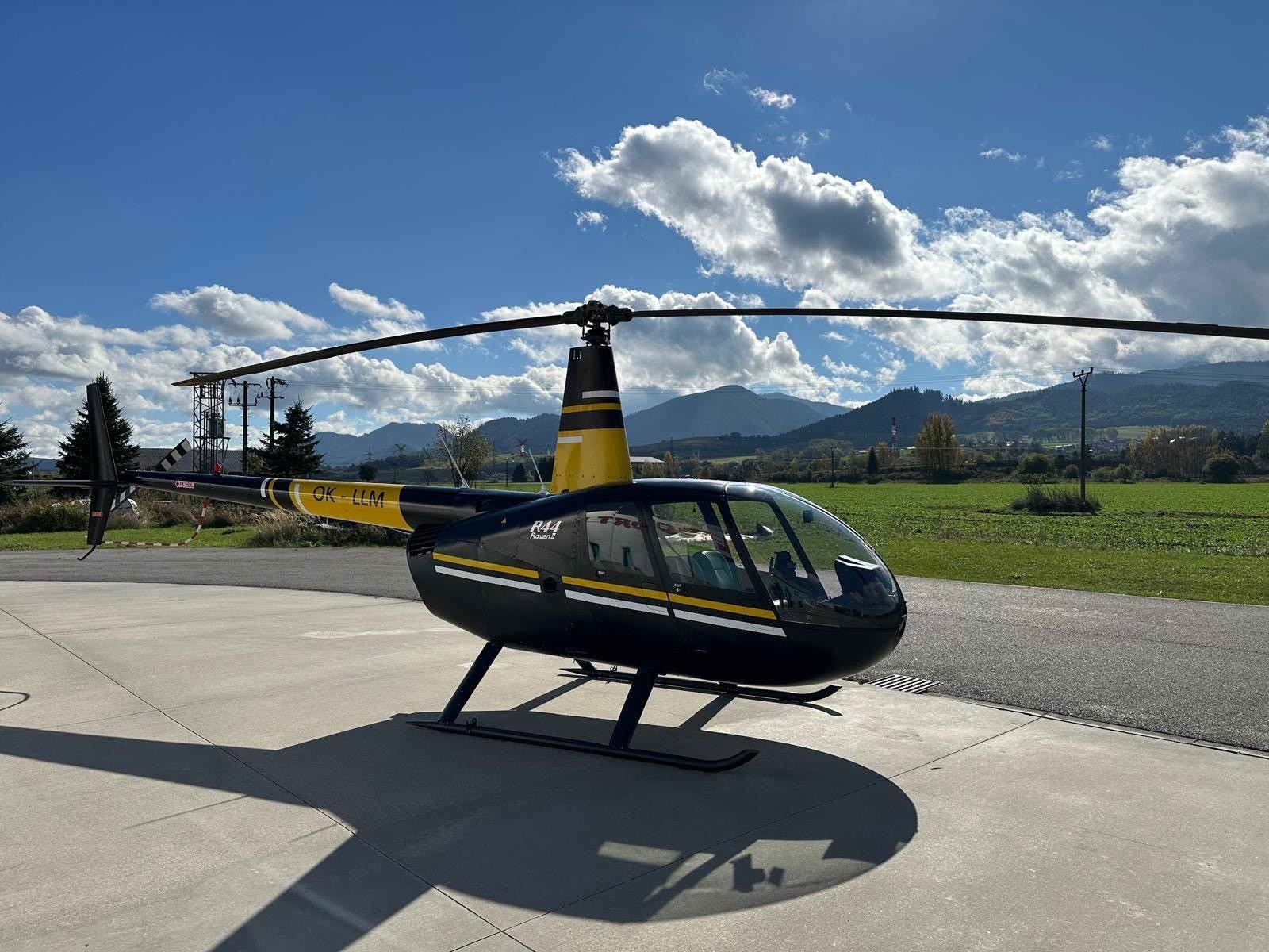 2004 Robinson R44 Raven II For Sale | Slovakia. 0 hrs. | AvBuyer