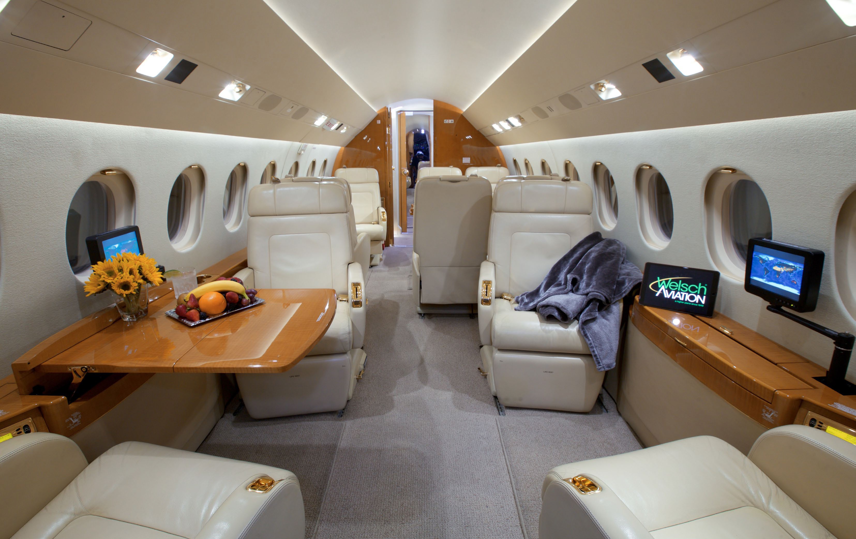 2009 Dassault Falcon 2000LX For Sale | VA, US. 5019 hrs. | AvBuyer