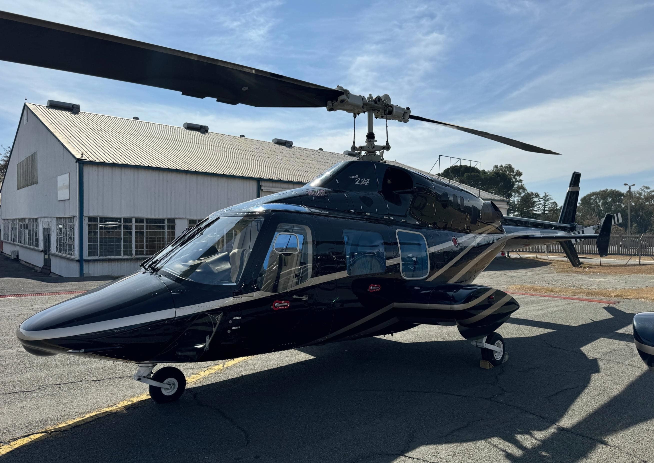 Bell 222 Helicopters for Sale | AvBuyer