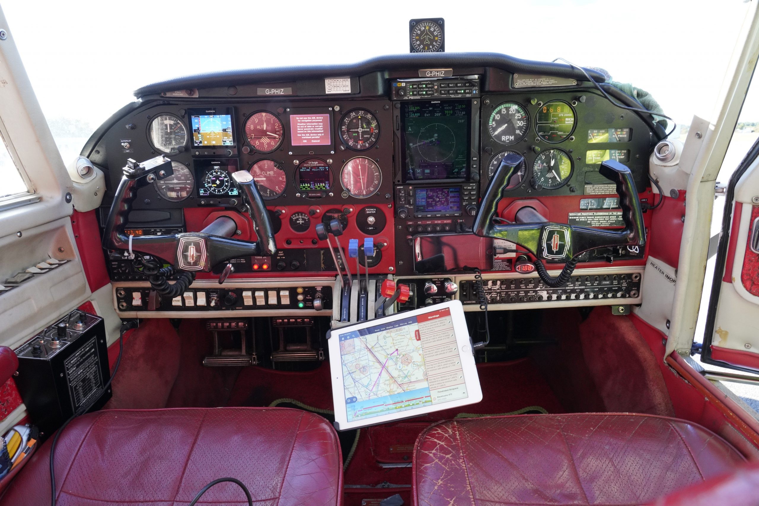 1969 Piper Twin Comanche For Sale | England, UK. 4361.18 hrs. | AvBuyer