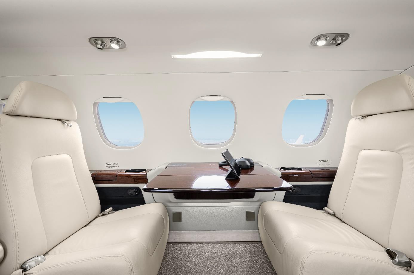 Used Embraer Phenom 300 Jets for Sale Worldwide | AvBuyer