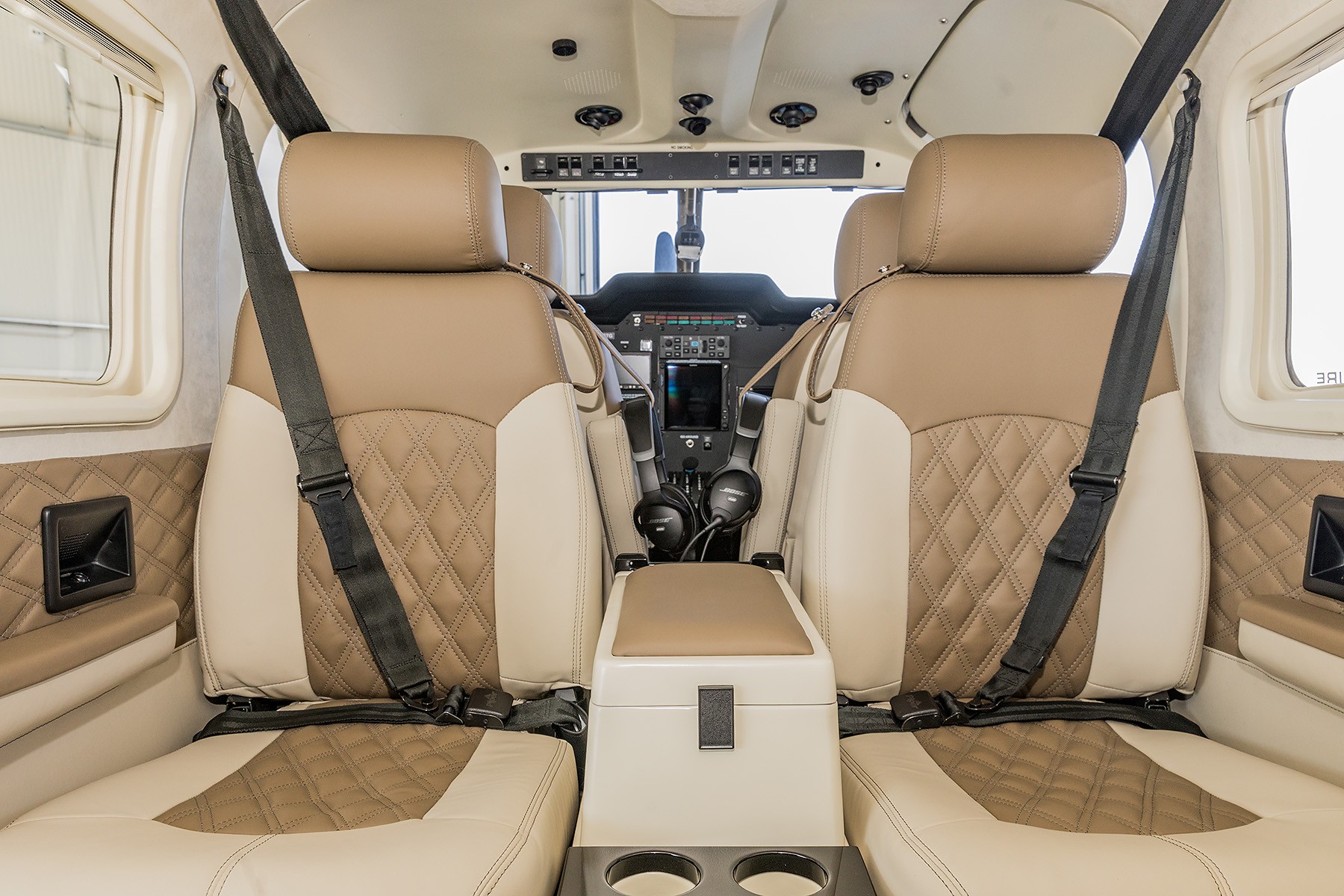 1998 Piper Saratoga For Sale | CZ. 2480 hrs. | AvBuyer