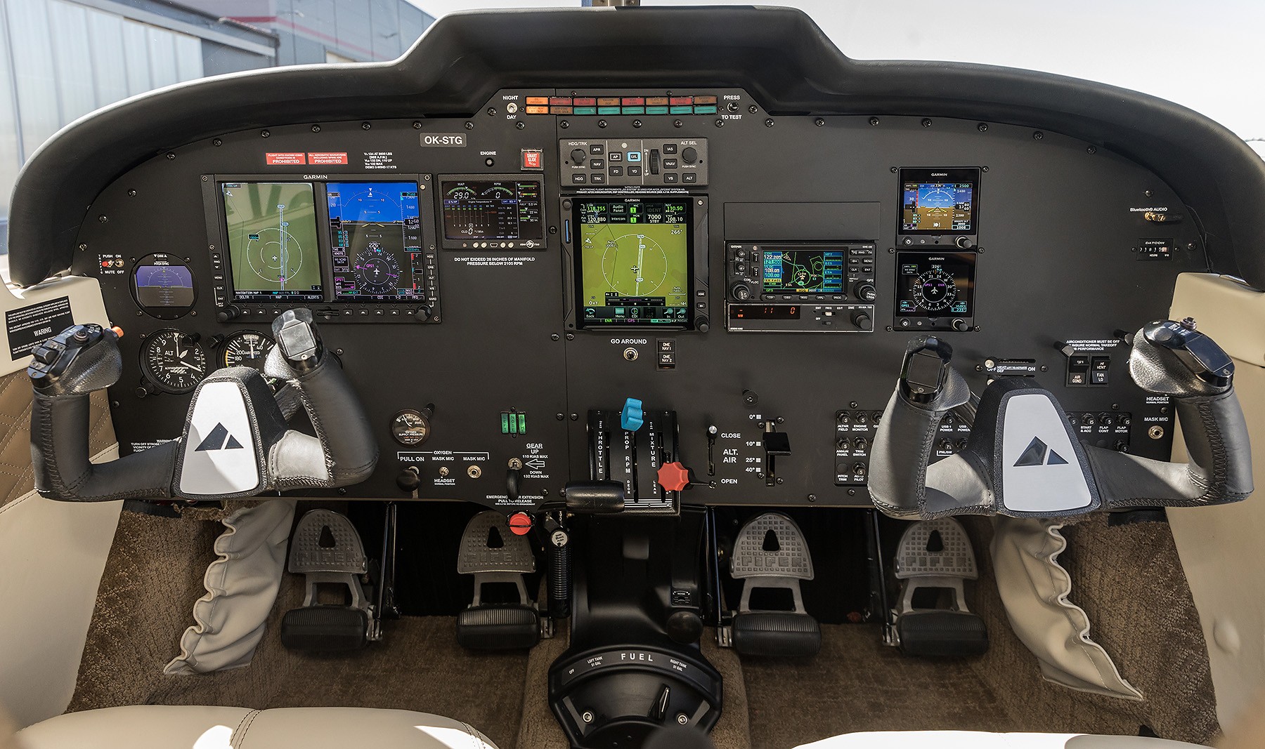 1998 Piper Saratoga For Sale | CZ. 2480 hrs. | AvBuyer
