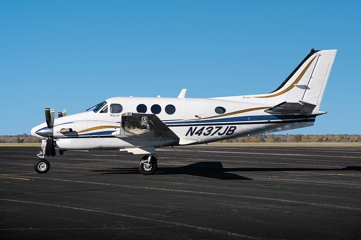 2003 Beechcraft King Air C90B For Sale | IL, US. 1525 hrs. | AvBuyer