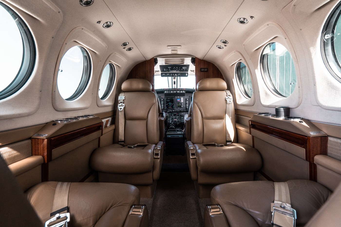 2010 Beechcraft King Air C90GTx For Sale | CZ. 3460 | AvBuyer