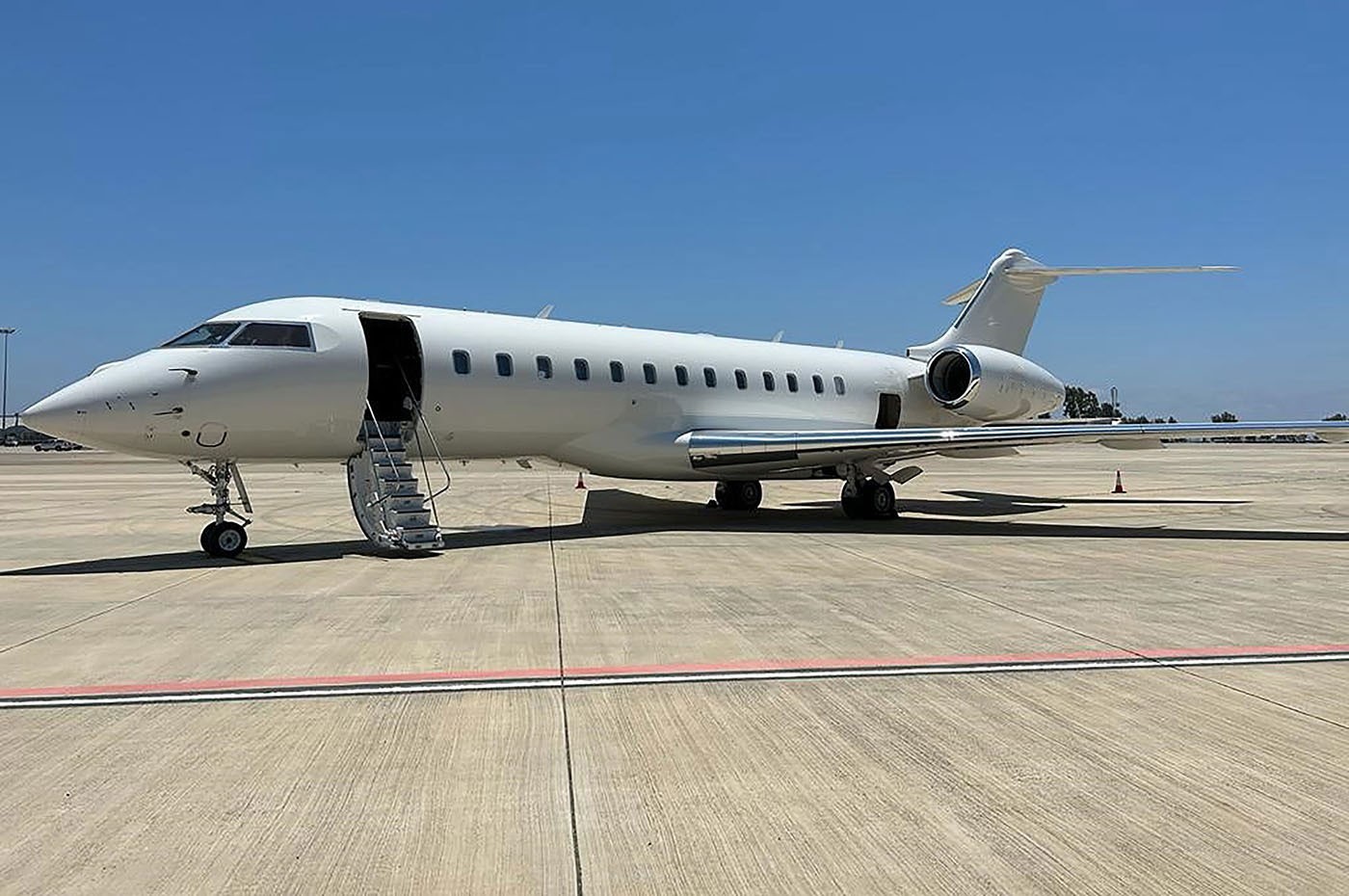 Bombardier Global 6000 Jets for Sale | AvBuyer