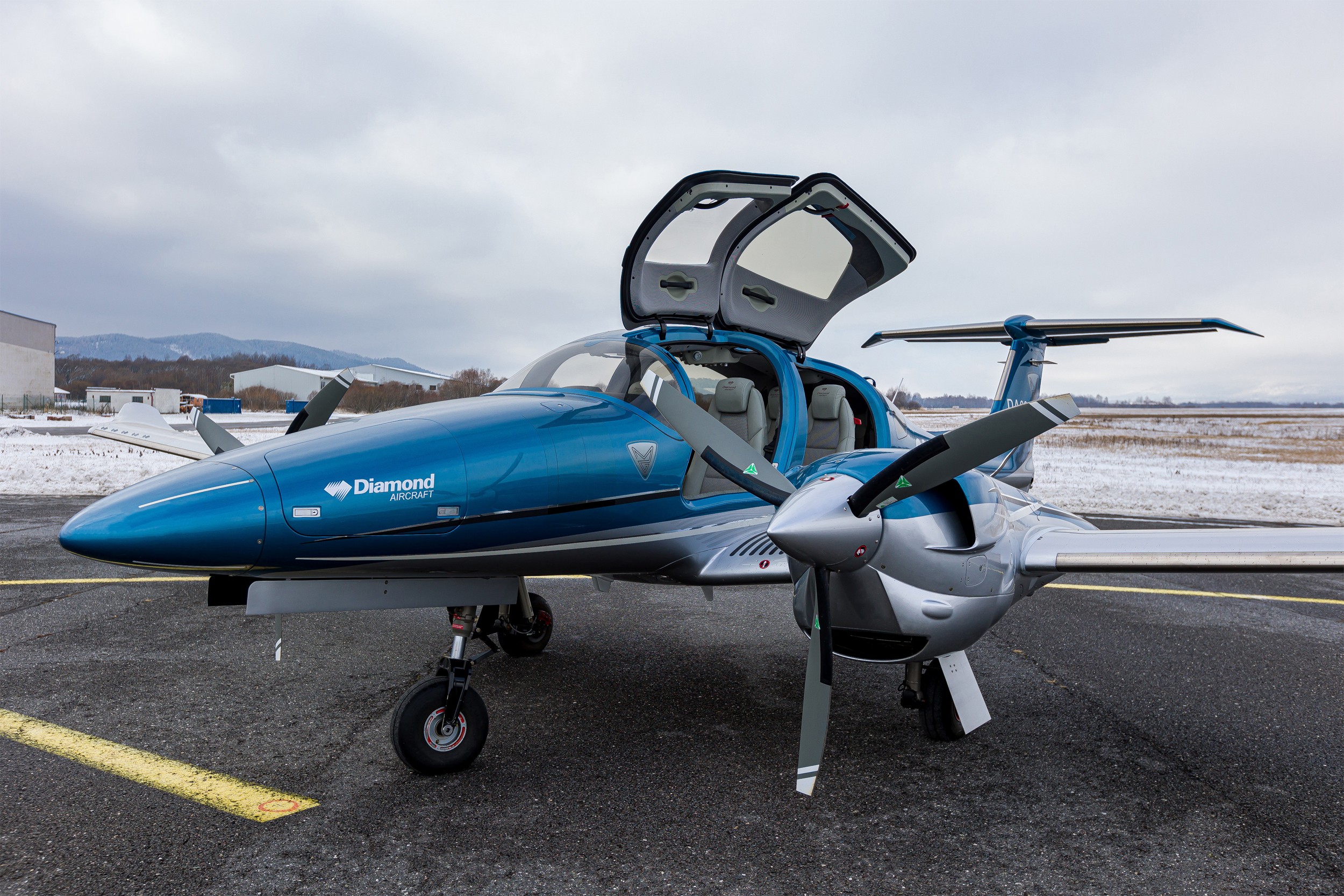 Diamond DA-62 Twin Pistons for Sale | AvBuyer